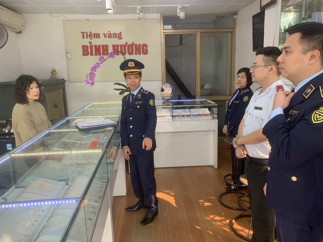 Cục QLTT tỉnh Quảng Ninh triển khai các giải pháp quản lý thị trường vàng - Trang thông tin điện ...