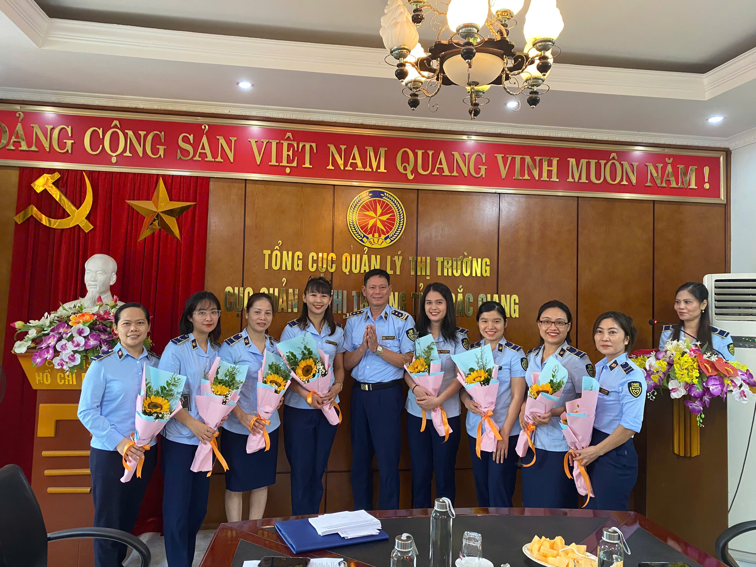 Công đoàn Cục QLTT tỉnh Bắc Giang tổ chức gặp mặt kỷ niệm 94 năm ngày thành lập Hội Liên hiệp ...