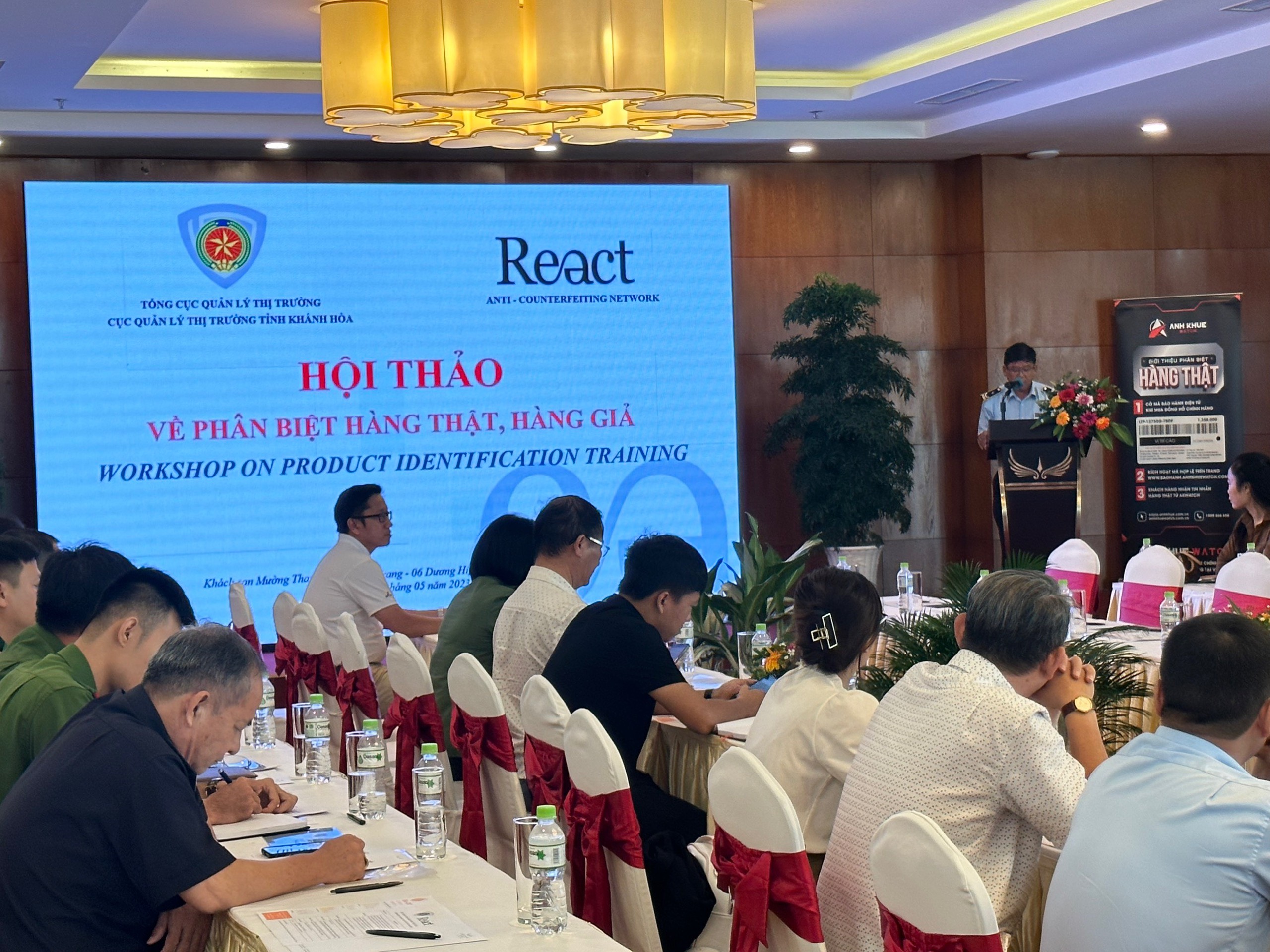 Cục QLTT Khánh Hòa tập huấn phân biệt hàng thật - hàng giả các nhãn hiệu thành viên React Việt ...